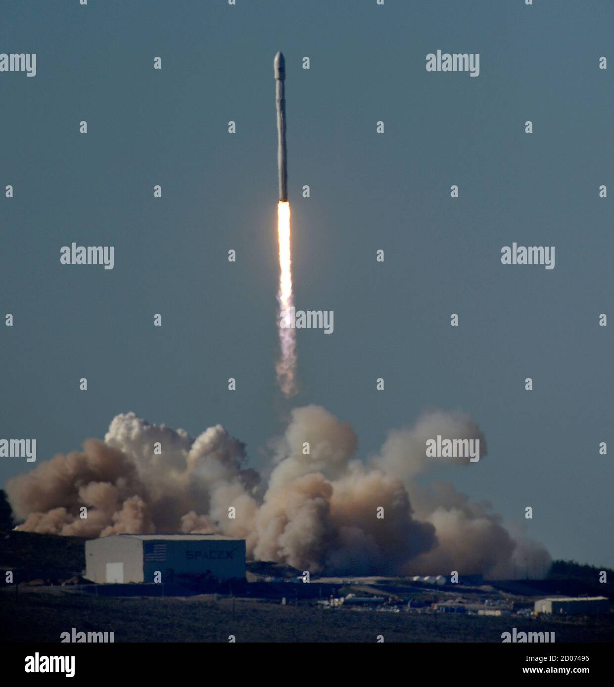 Vandenberg space force station hi-res stock photography and images - Alamy