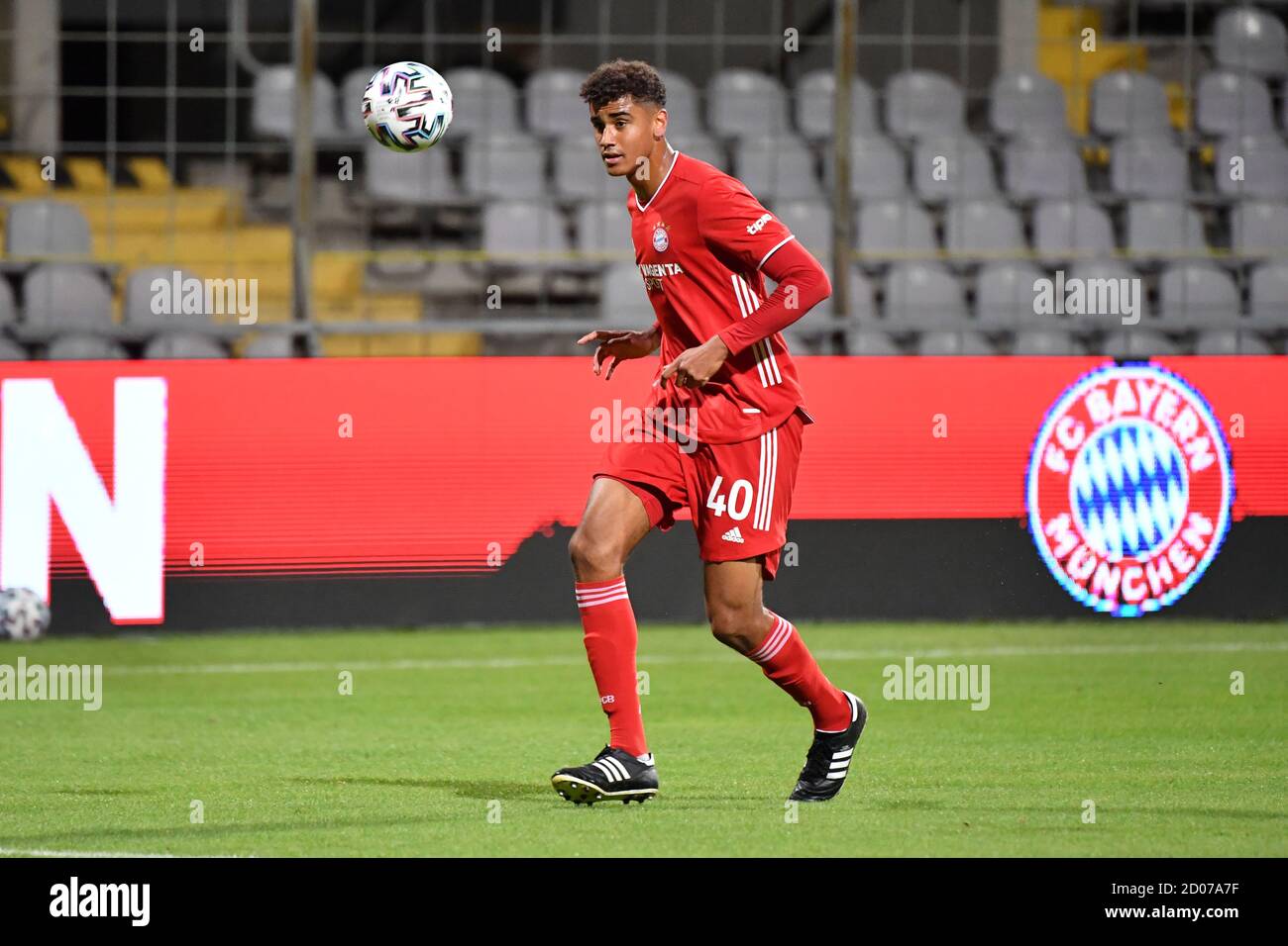Muenchen GRUENWALDER STADION. 2nd Oct, 2020. Jamie LAWRENCE (FCB ...
