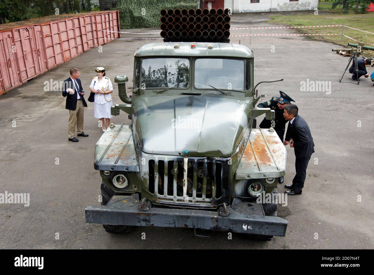 Russian grad multiple rocket launcher hi-res stock photography and ...