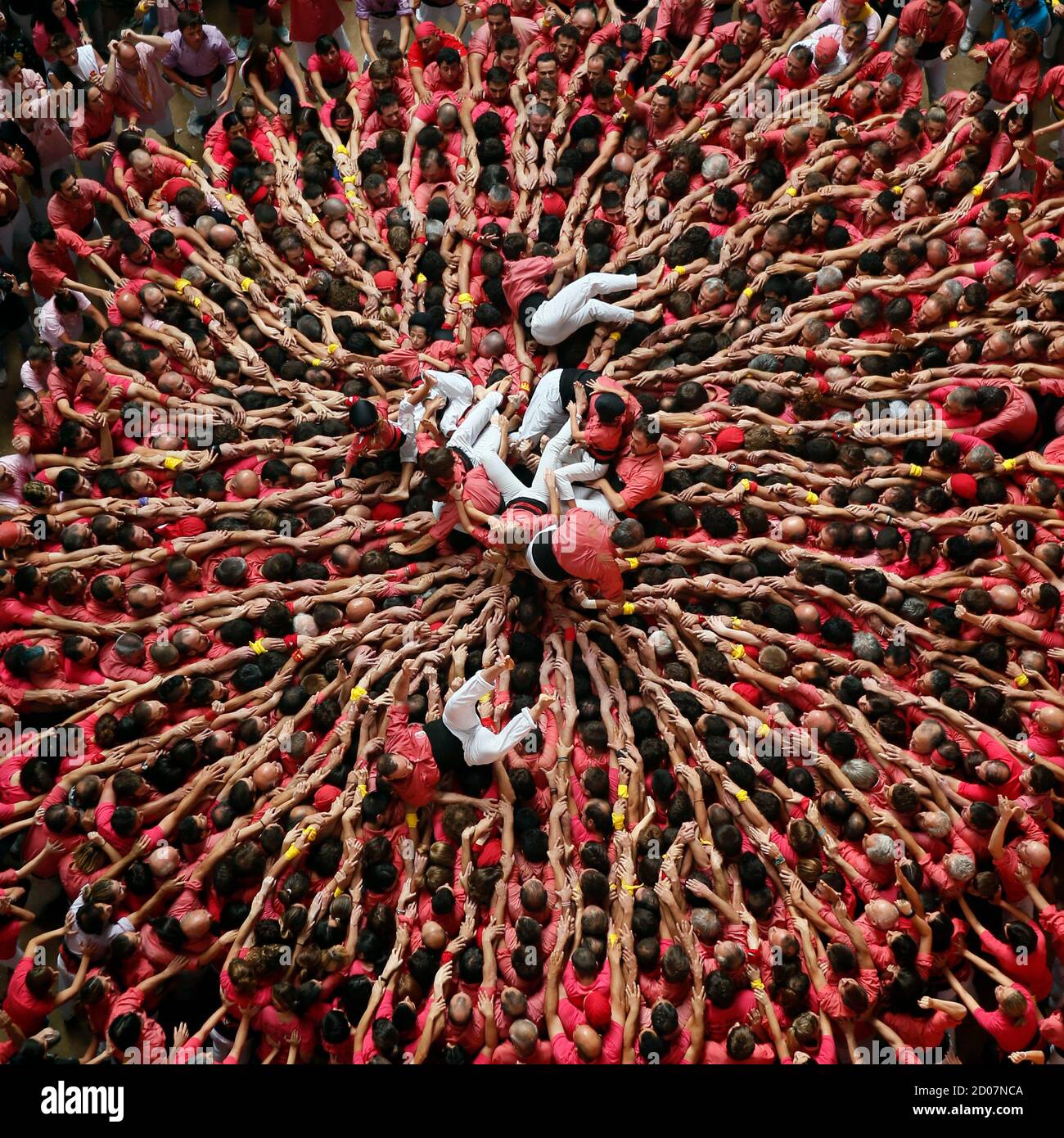 Human tower spain fall hi-res stock photography and images - Alamy