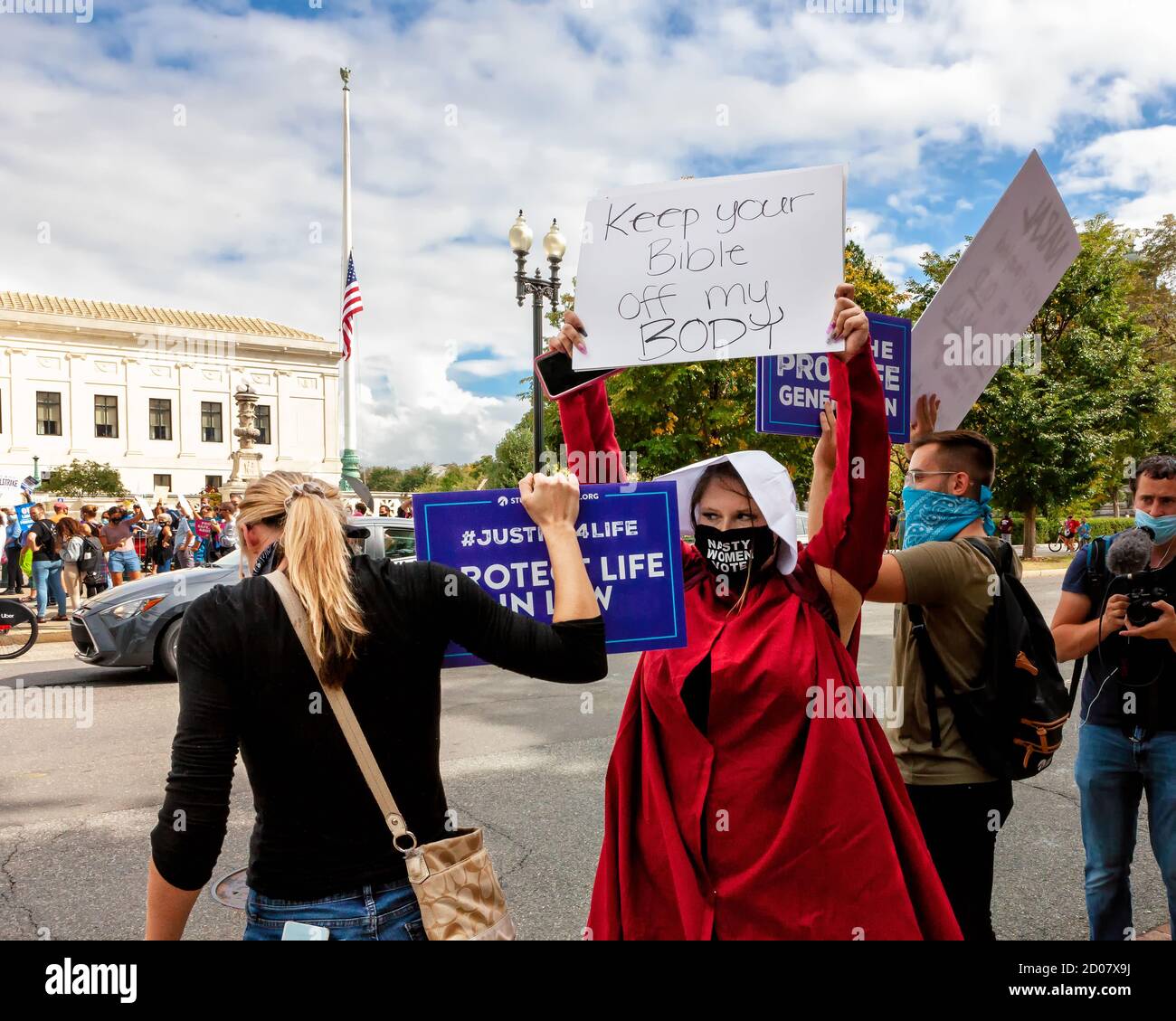 Handmaid tale protest hi-res stock photography and images - Alamy