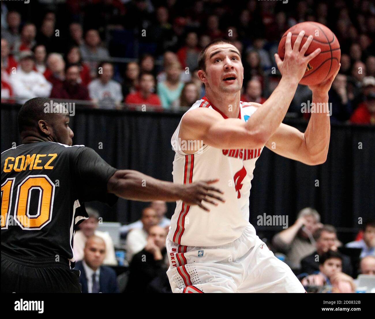 Aaron gomez hi-res stock photography and images - Alamy