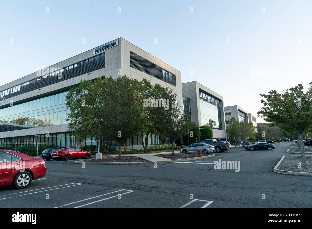 Antibody cocktail hi-res stock photography and images - Alamy