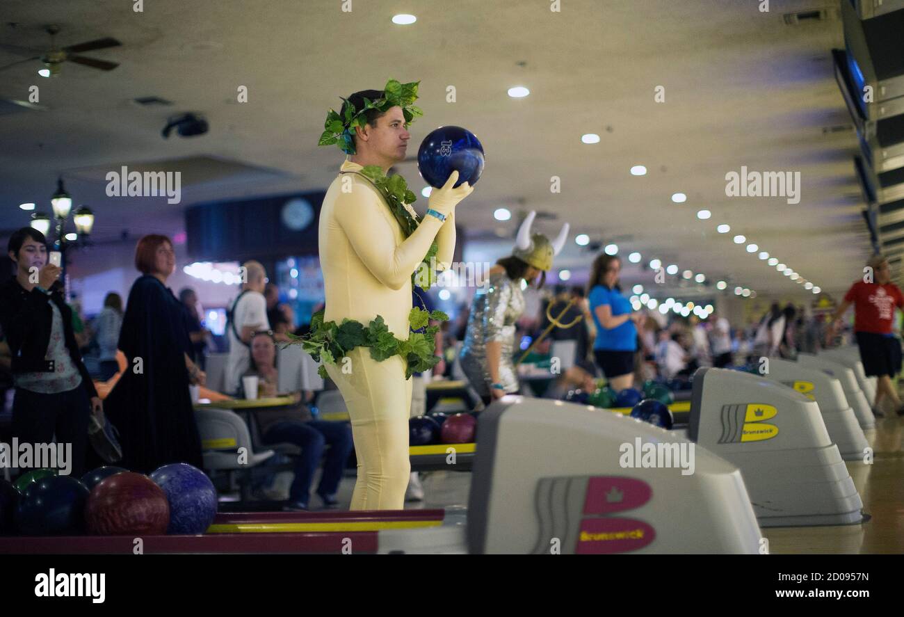 The Big Lebowski Bowling High Resolution Stock Photography and Images ...