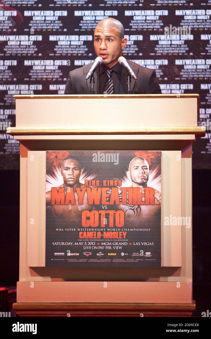 Puerto rican boxer hi-res stock photography and images - Alamy