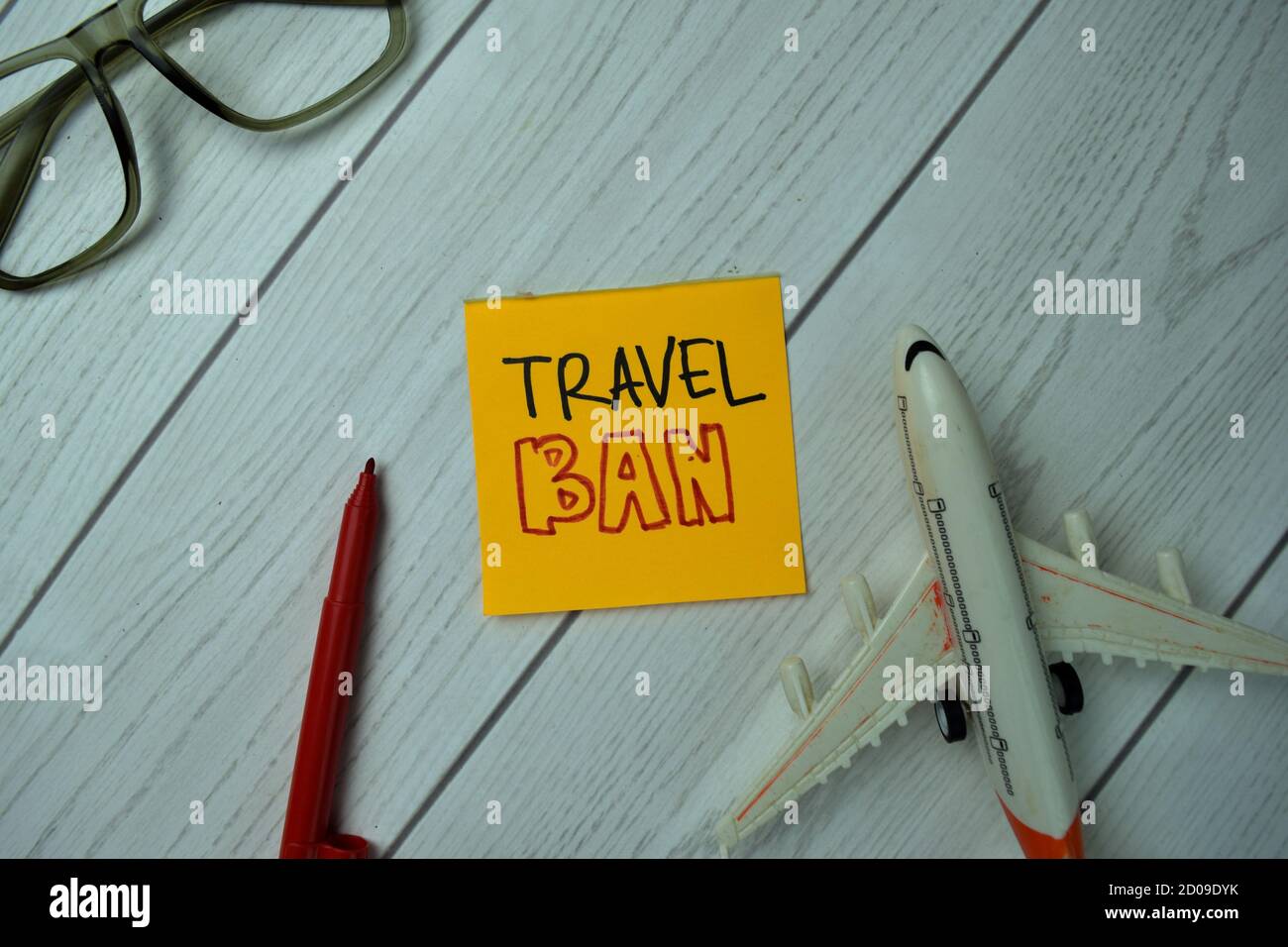 Travel Ban write on sticky notes isolated on office desk Stock Photo ...