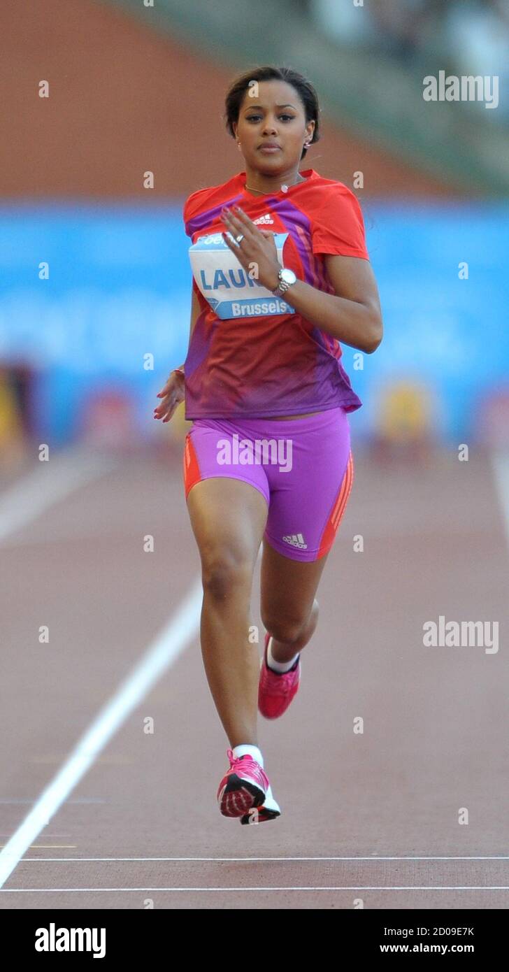 Laura beyne hi-res stock photography and images - Alamy