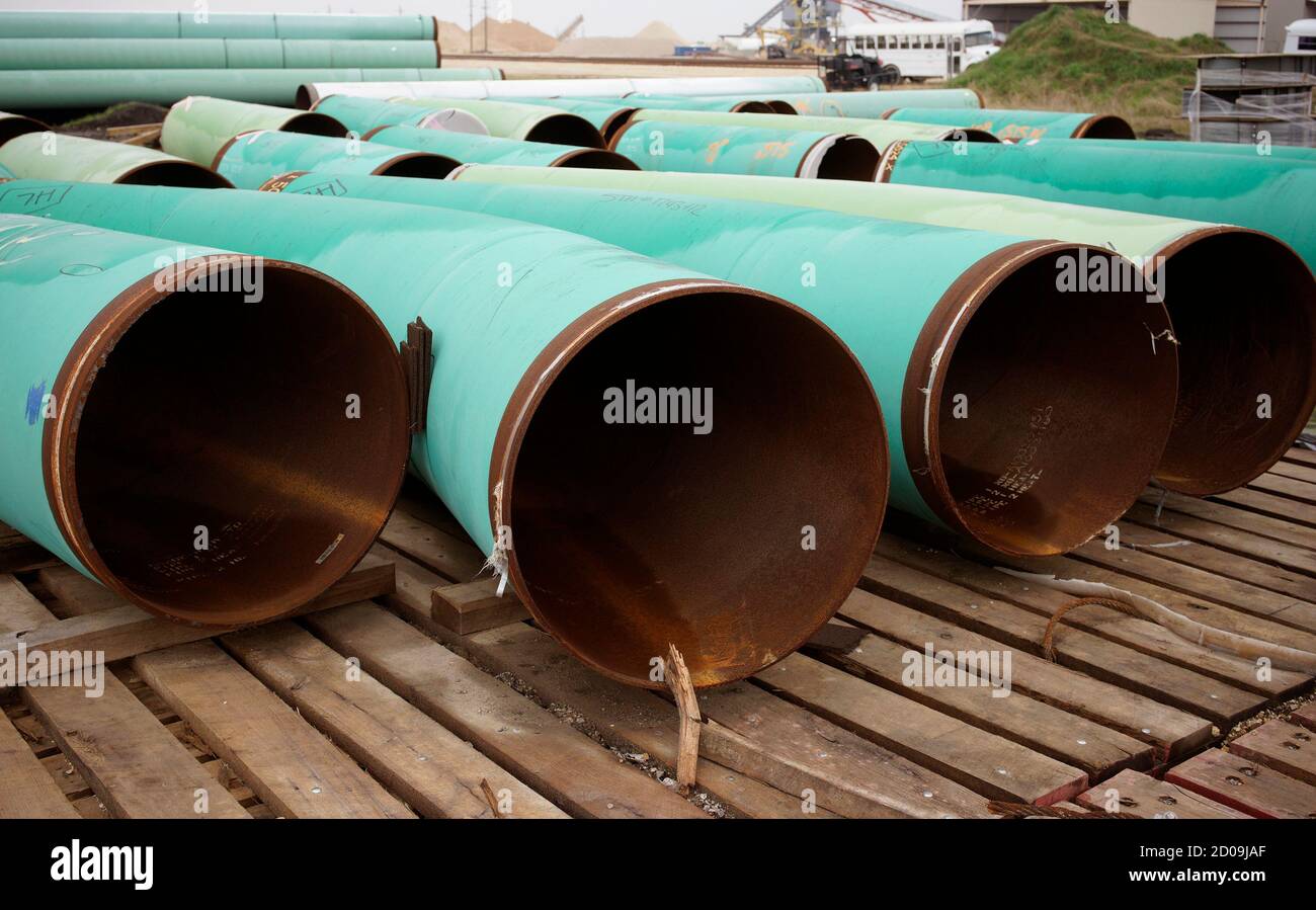 Keystone pipeline pipes hi-res stock photography and images - Alamy