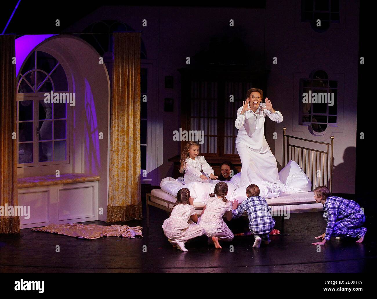 Maria mueller hi-res stock photography and images - Alamy