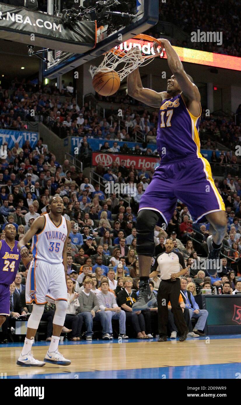 Kevin Durant Dunking On Andrew Bynum