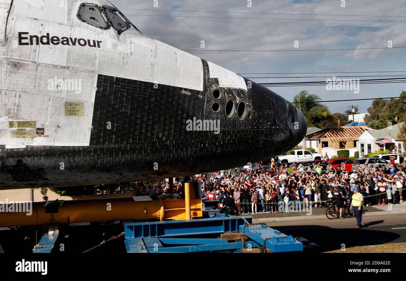 Space shuttle images hi-res stock photography and images - Alamy