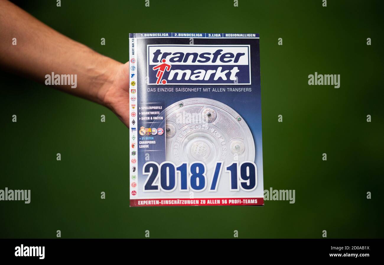 Hamburg, Germany. 29th Sep, 2020. A transfermarkt season booklet from ...