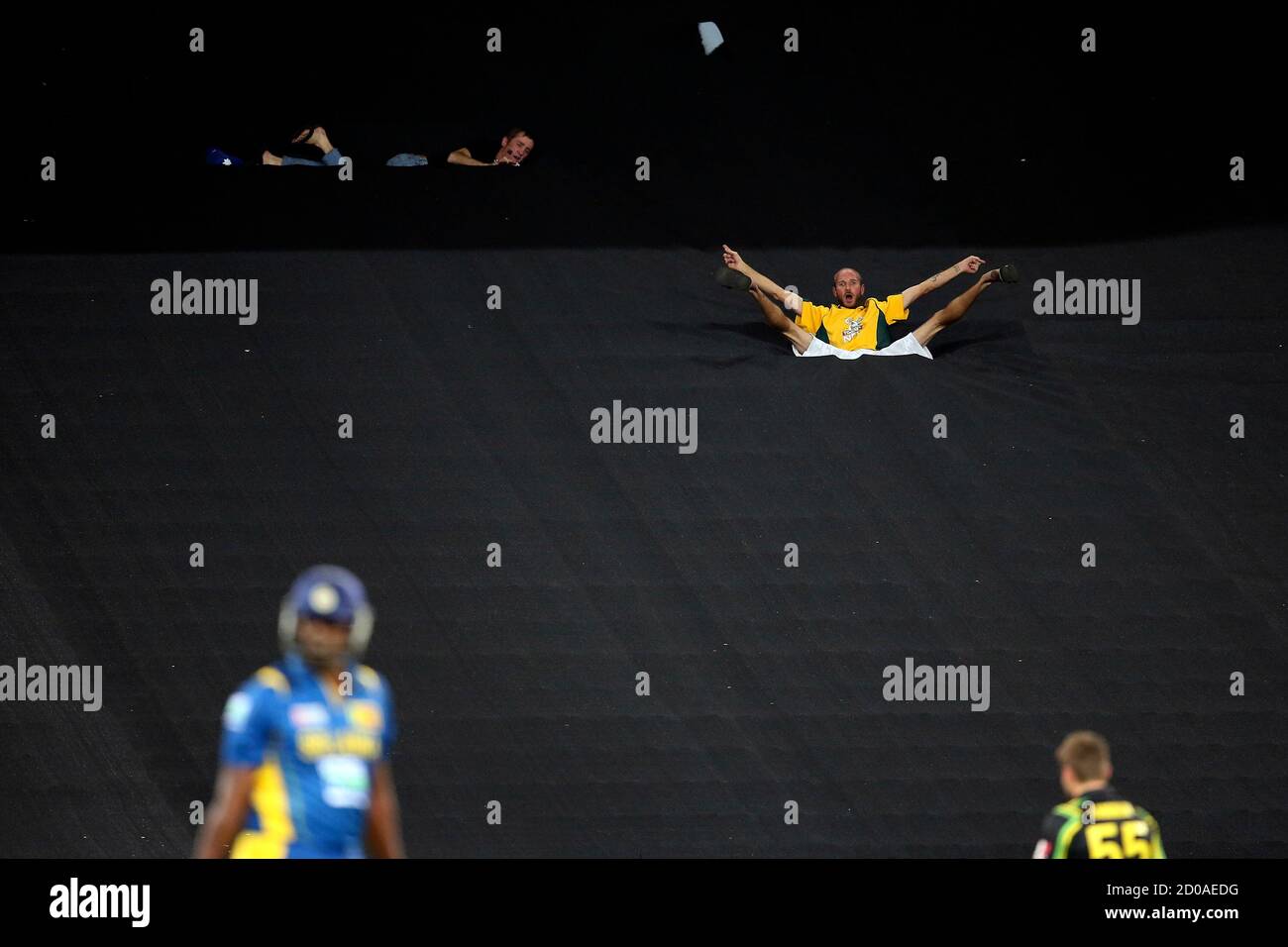 Cricket sight screen hi-res stock photography and images - Alamy
