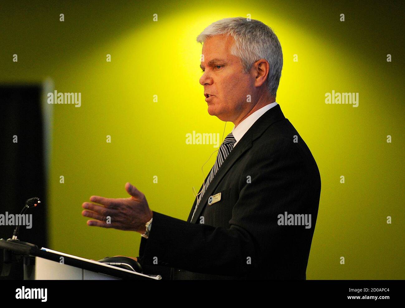 Westjet calgary hi-res stock photography and images - Alamy