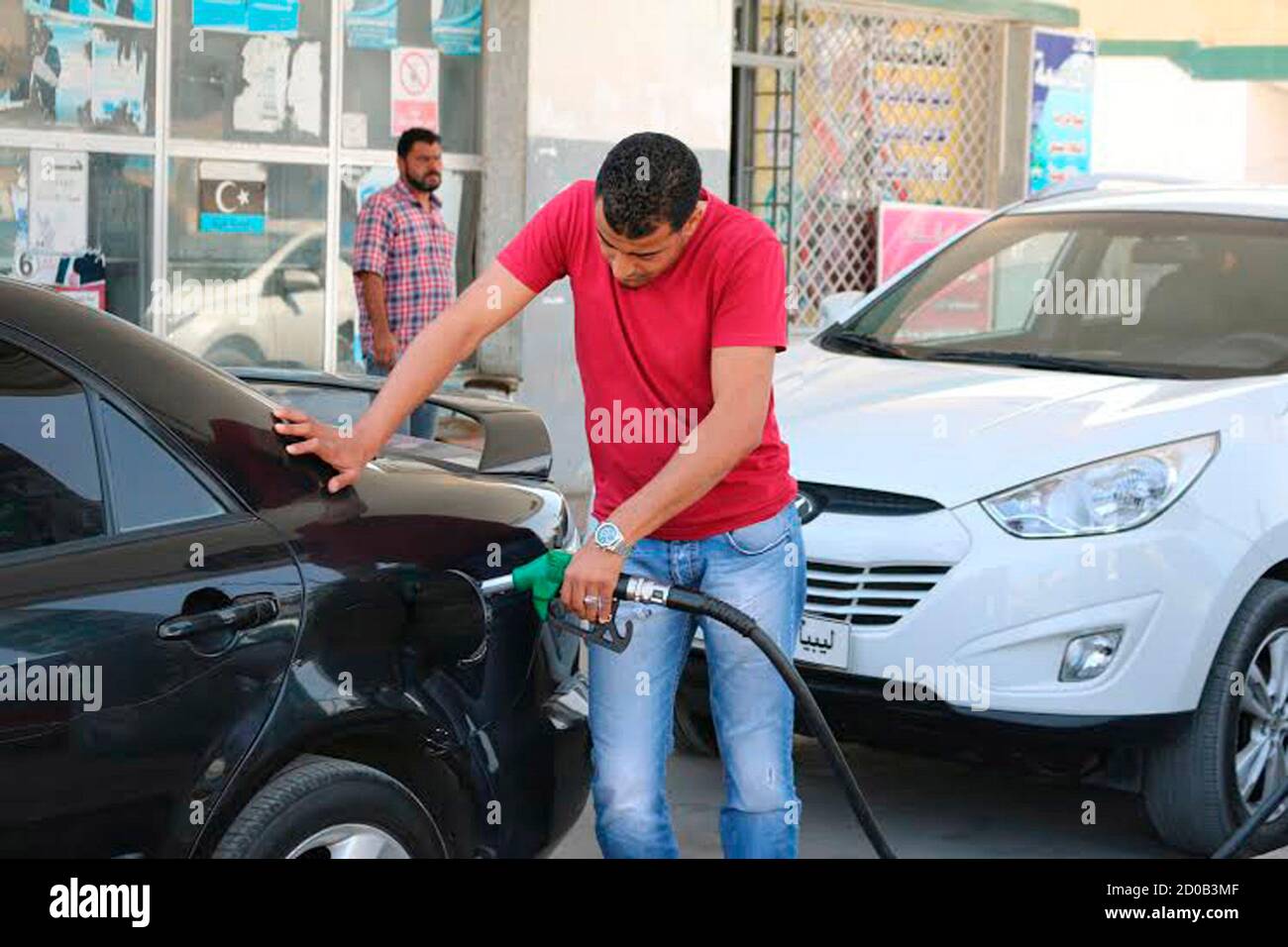 Fill Up Stations High Resolution Stock Photography and Images - Alamy