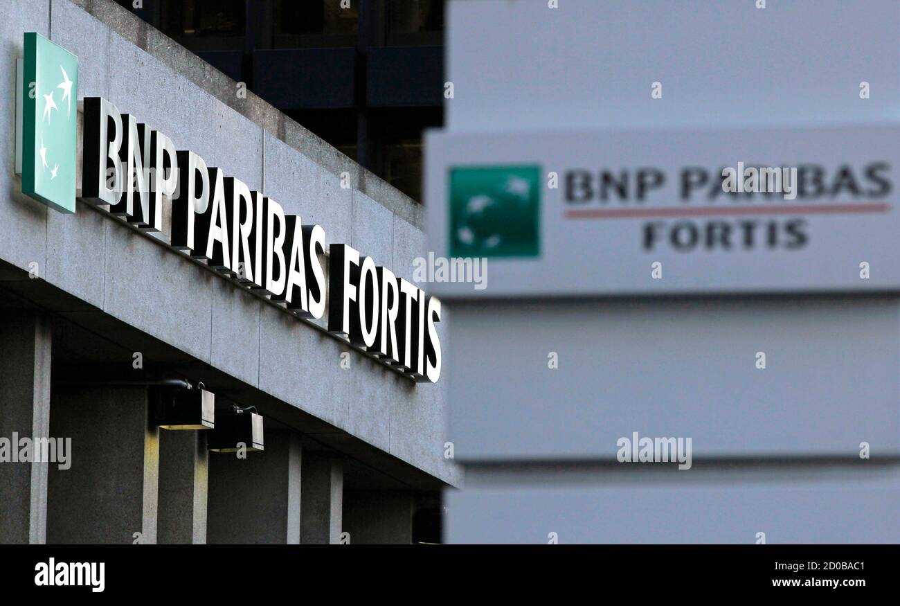 Investors Bank Logo High Resolution Stock Photography and Images - Alamy