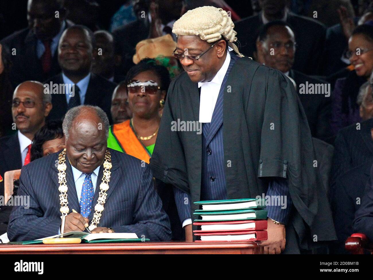 President omar hassan al bashir hi-res stock photography and images - Alamy