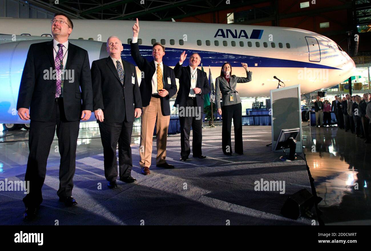 Ana boeing 767 in hi-res stock photography and images - Alamy