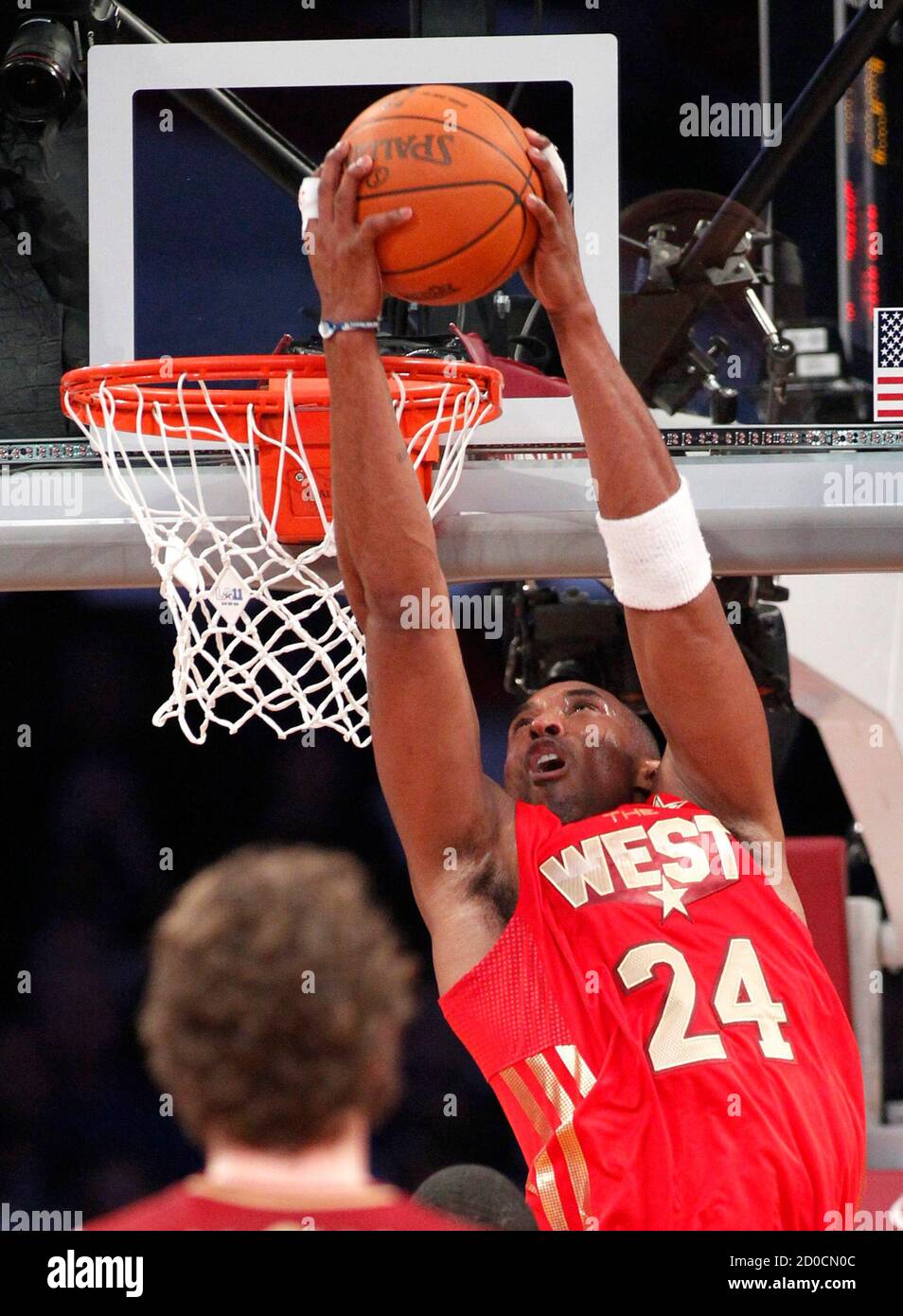 Kobe Bryant Dunk High Resolution Stock Photography and Images - Alamy