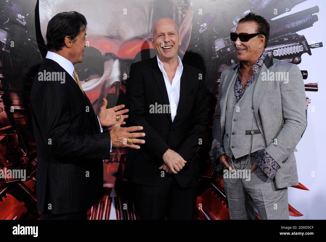 Bruce willis the expendables hi-res stock photography and images - Alamy