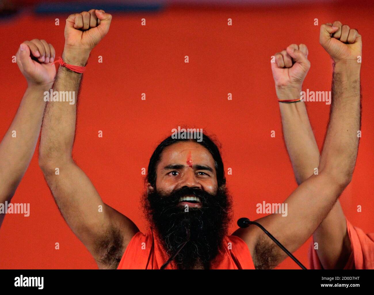 Family size tent hi-res stock photography and images - Alamy