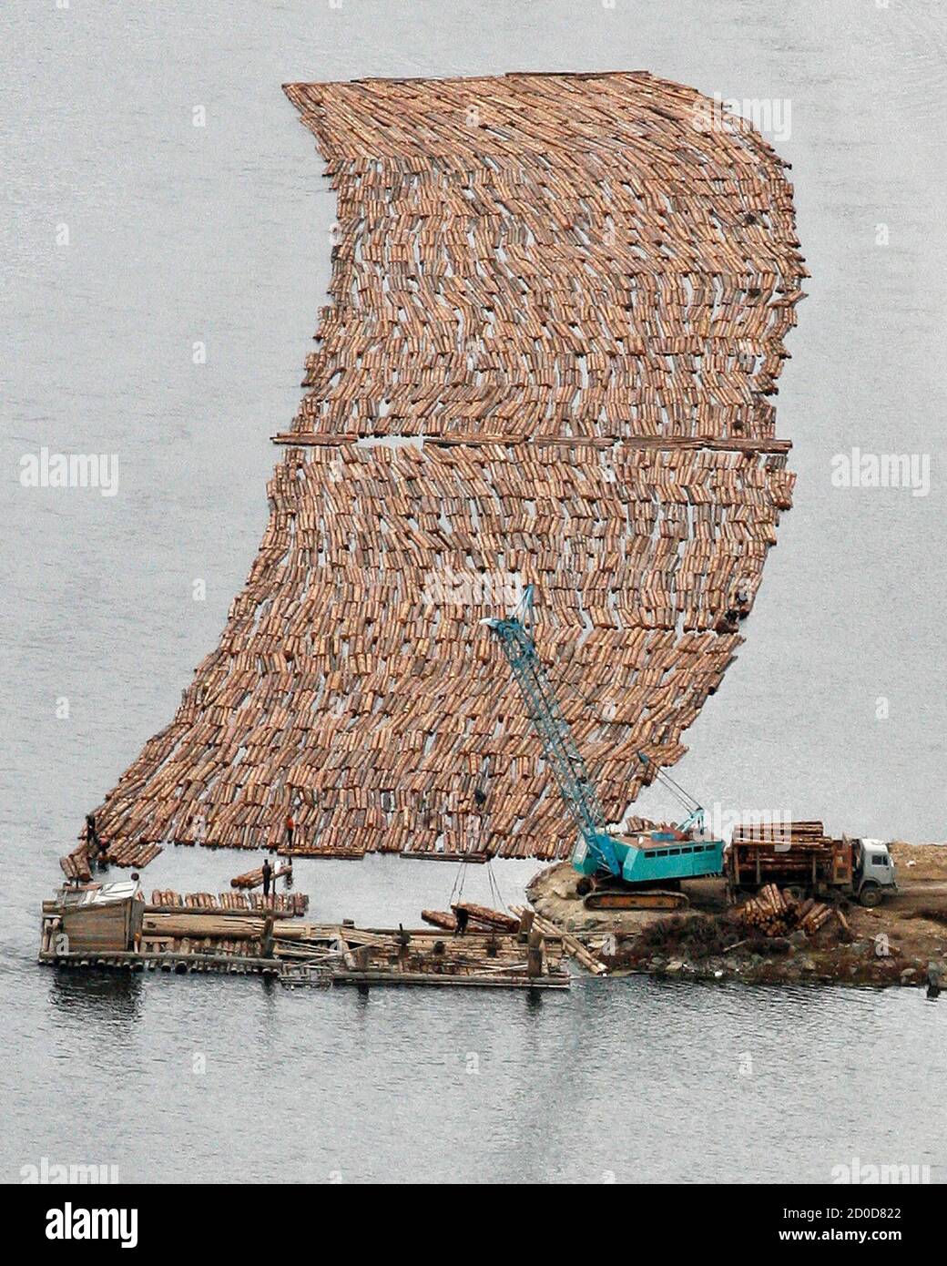 Timber Rafts High Resolution Stock Photography and Images - Alamy