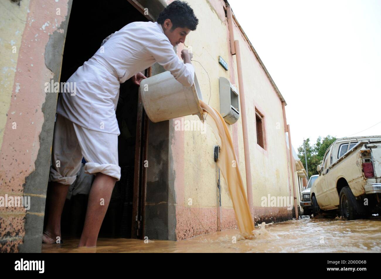 Riyadh rain hi-res stock photography and images - Alamy