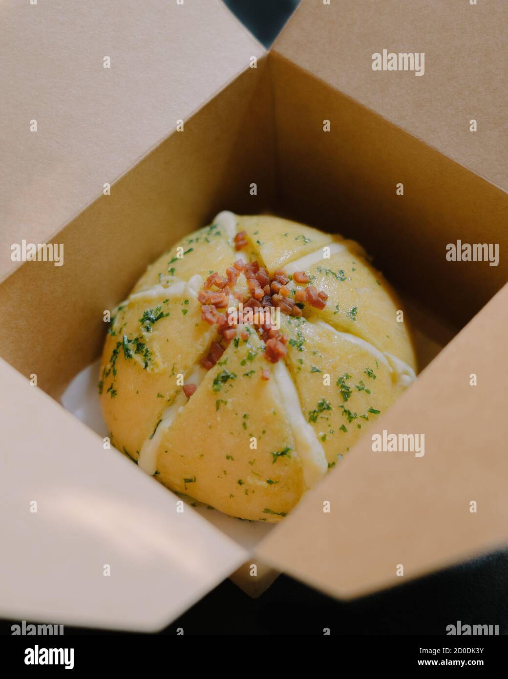 Korean garlic cheese bread hi-res stock photography and images - Alamy