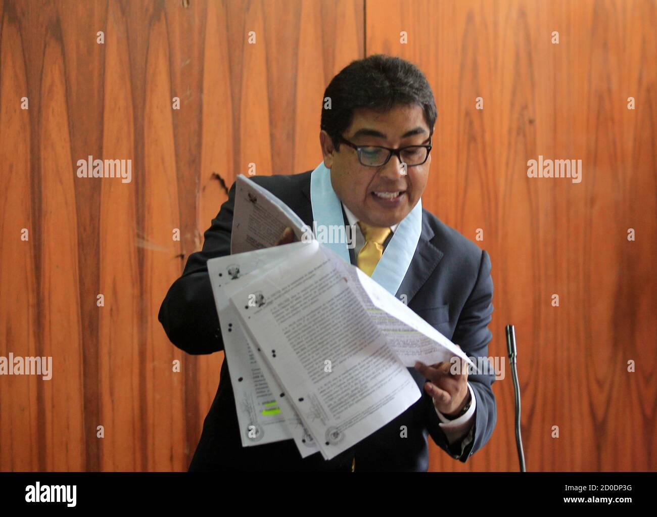 Flores old man hi-res stock photography and images - Alamy