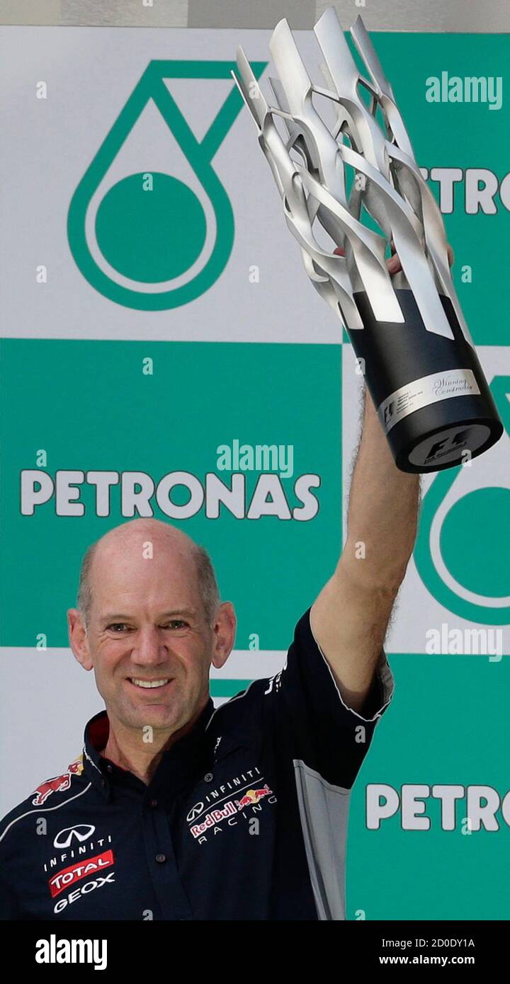 Formula 1 constructor trophy hi-res stock photography and images - Alamy