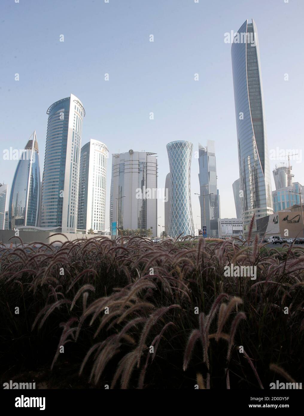 Qatargas in doha hi-res stock photography and images - Alamy