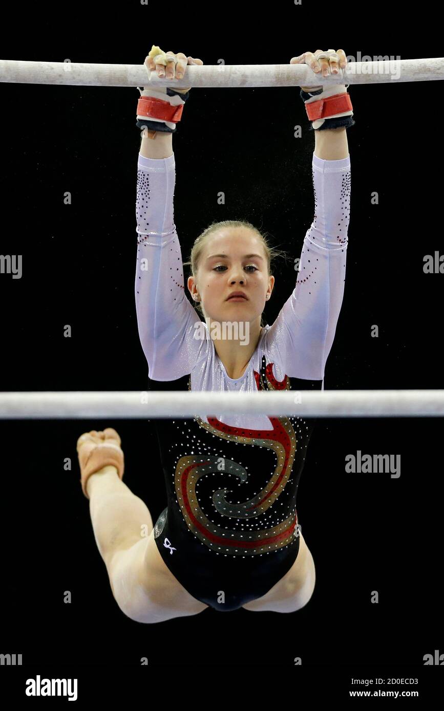 Artistic gymnastics fig hi-res stock photography and images - Alamy