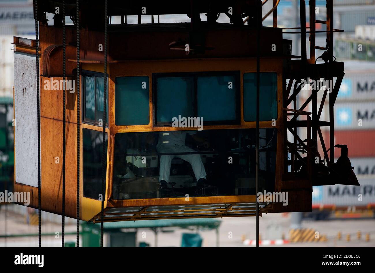 More Than One Crane High Resolution Stock Photography and Images - Alamy