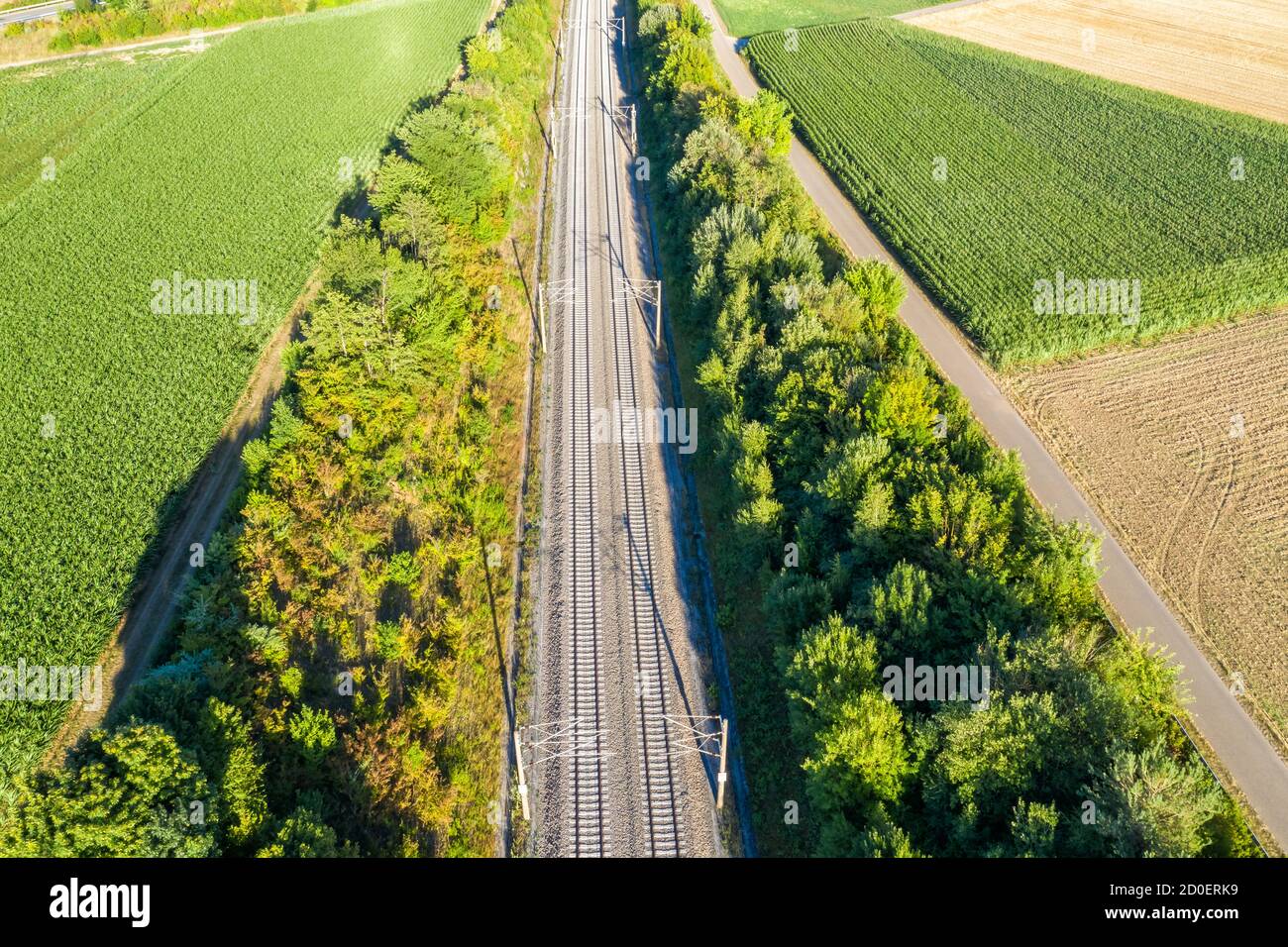 Aerial view railroad tracks train hi-res stock photography and images ...