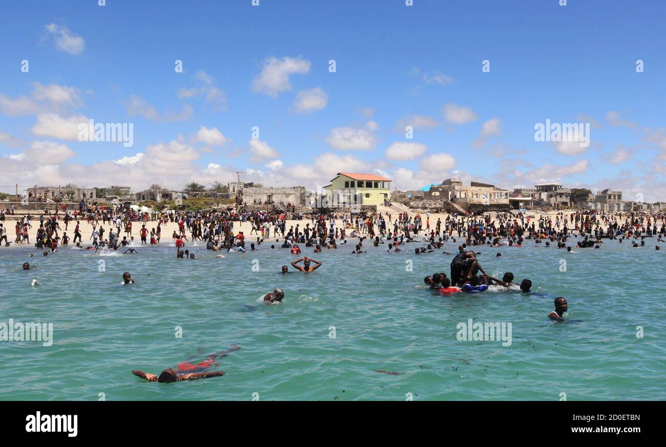 Lido beach mogadishu hi-res stock photography and images - Alamy