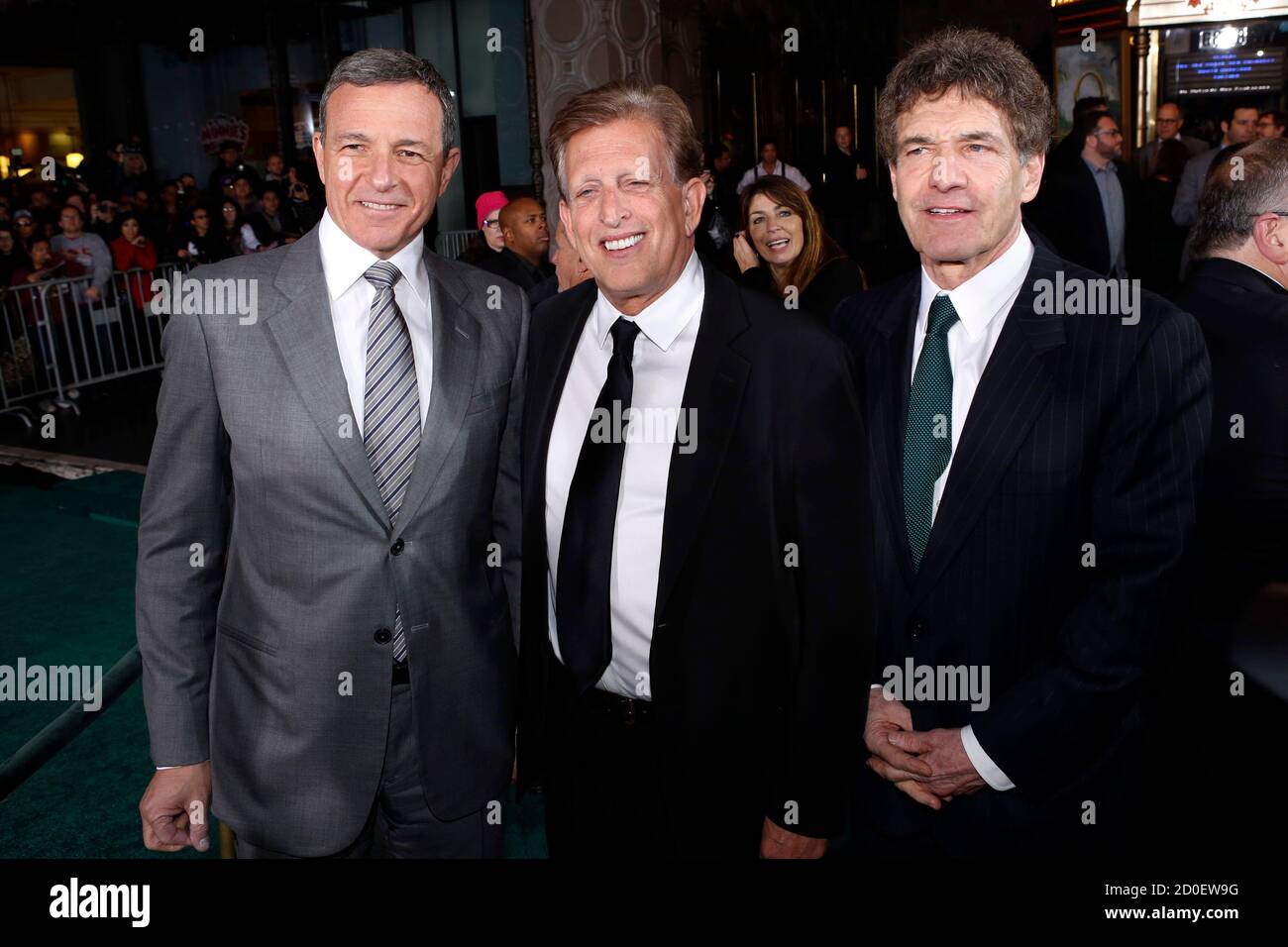 L r chairman chief executive officer hi-res stock photography and ...