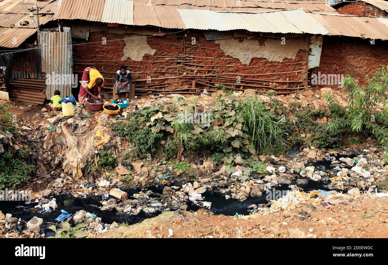 Kibera shanty town nairobi hi-res stock photography and images - Alamy