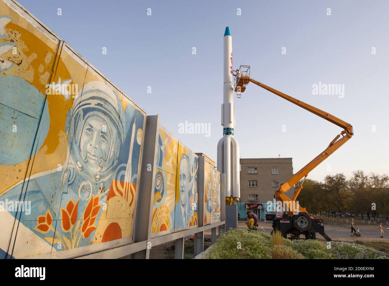 Proton rocket model hi-res stock photography and images - Alamy