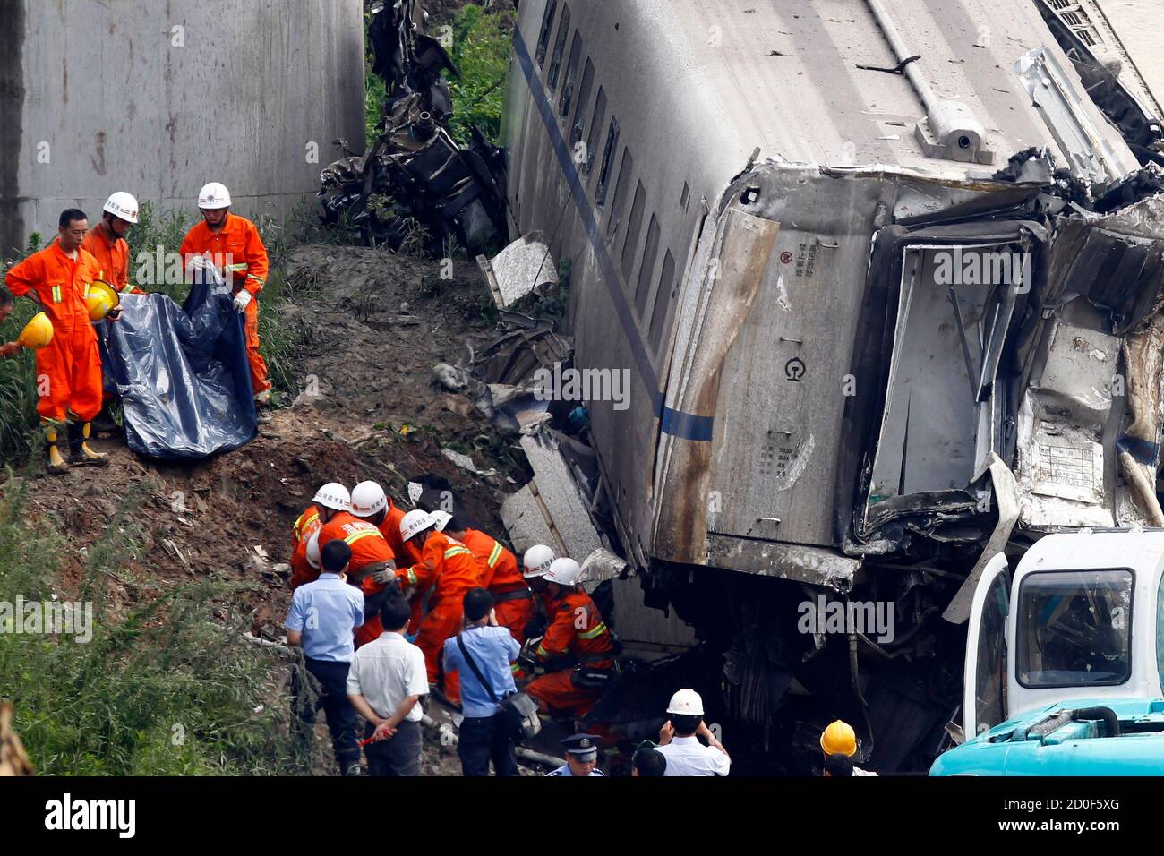 Stalled train hi-res stock photography and images - Alamy
