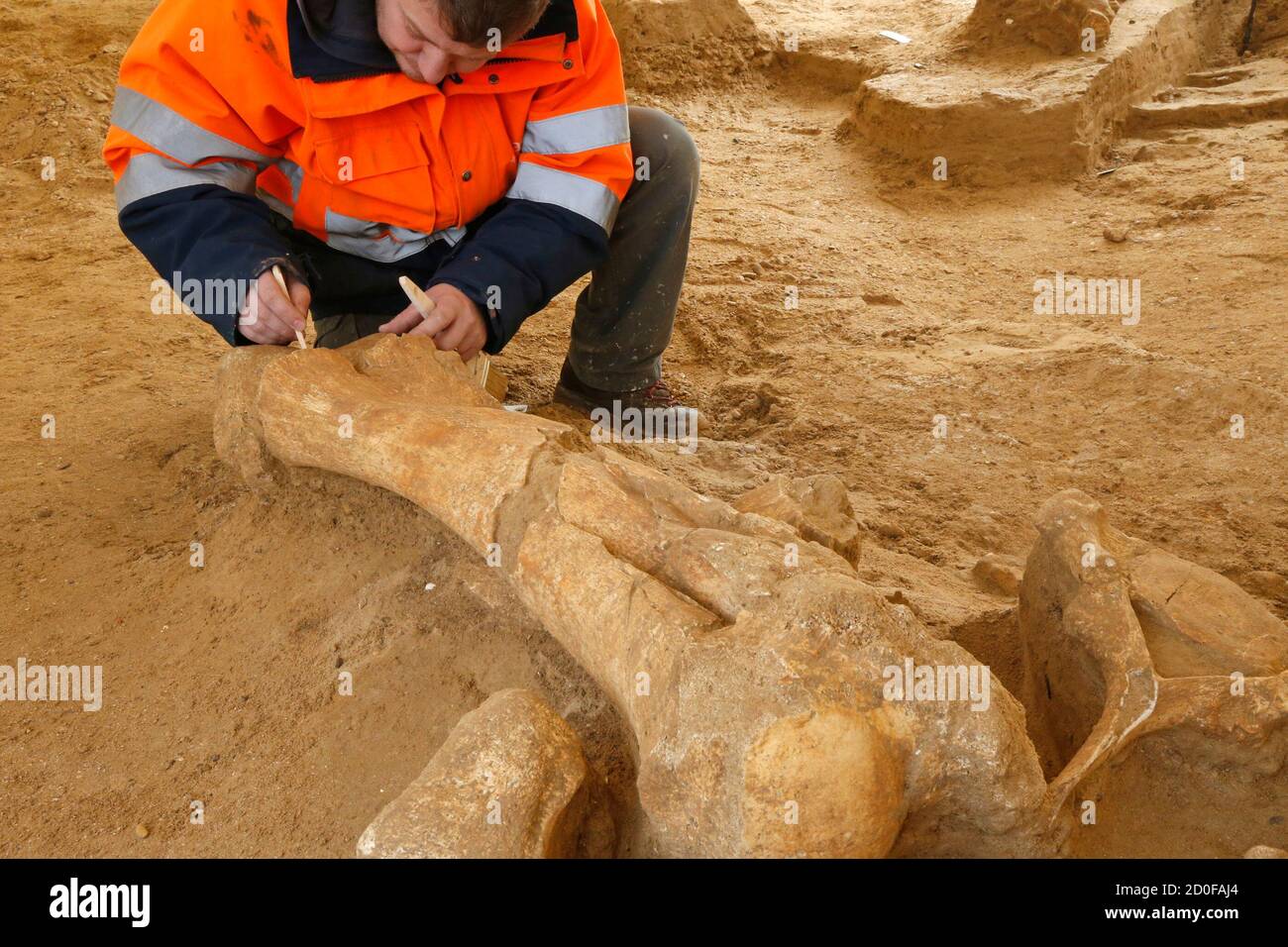 Prehistoric tools france hi-res stock photography and images - Alamy