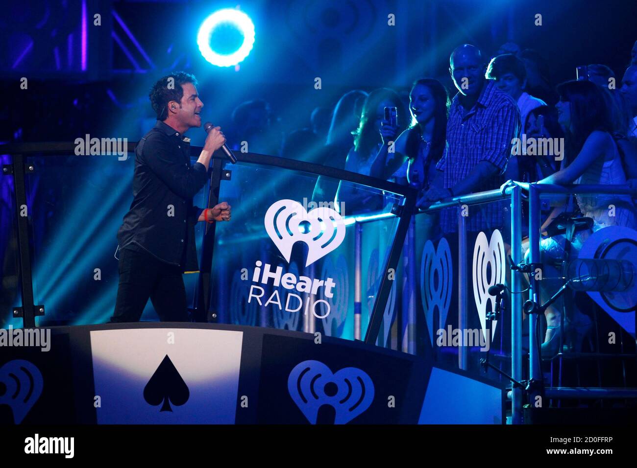 Pat Monahan Train Singer High Resolution Stock Photography and Images ...