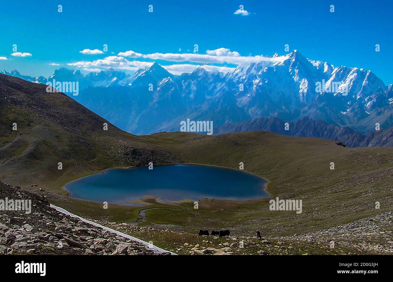Pari peak hi-res stock photography and images - Alamy