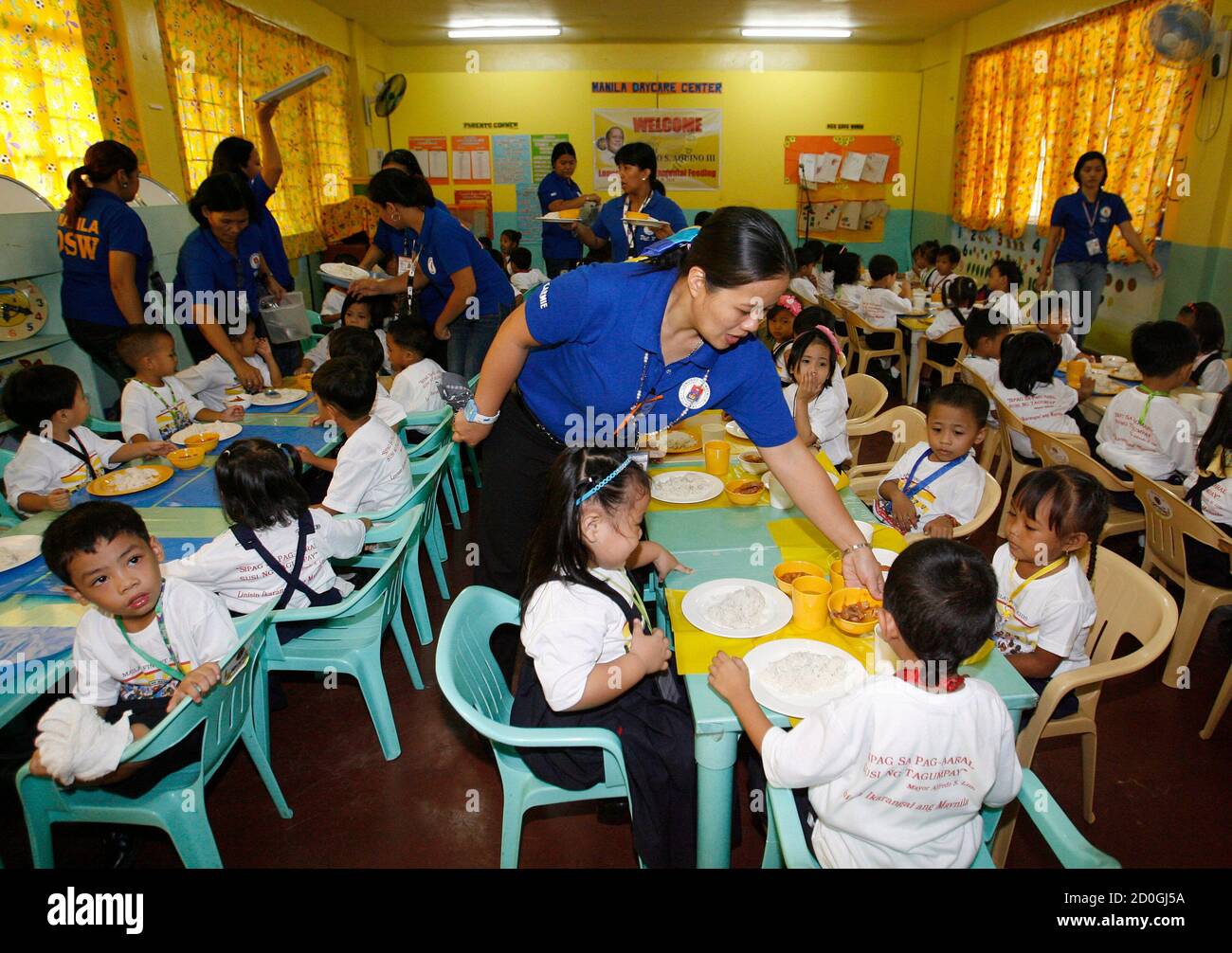 Philippines Feeding Program High Resolution Stock Photography and ...