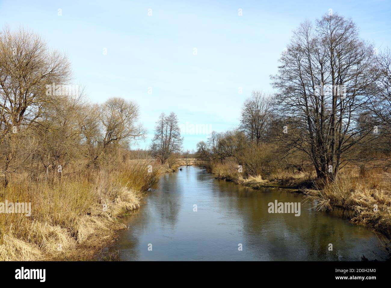 Small river flows hi-res stock photography and images - Alamy