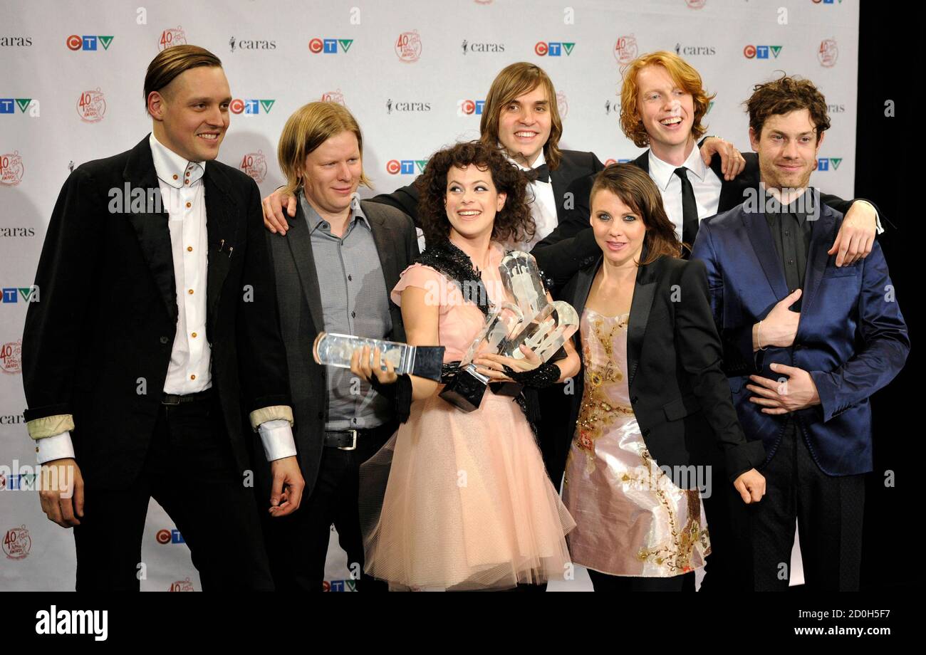 Arcade fire band members hi-res stock photography and images - Alamy