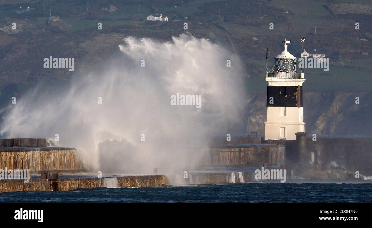 Holyhead harbour lighthouse hi-res stock photography and images - Alamy