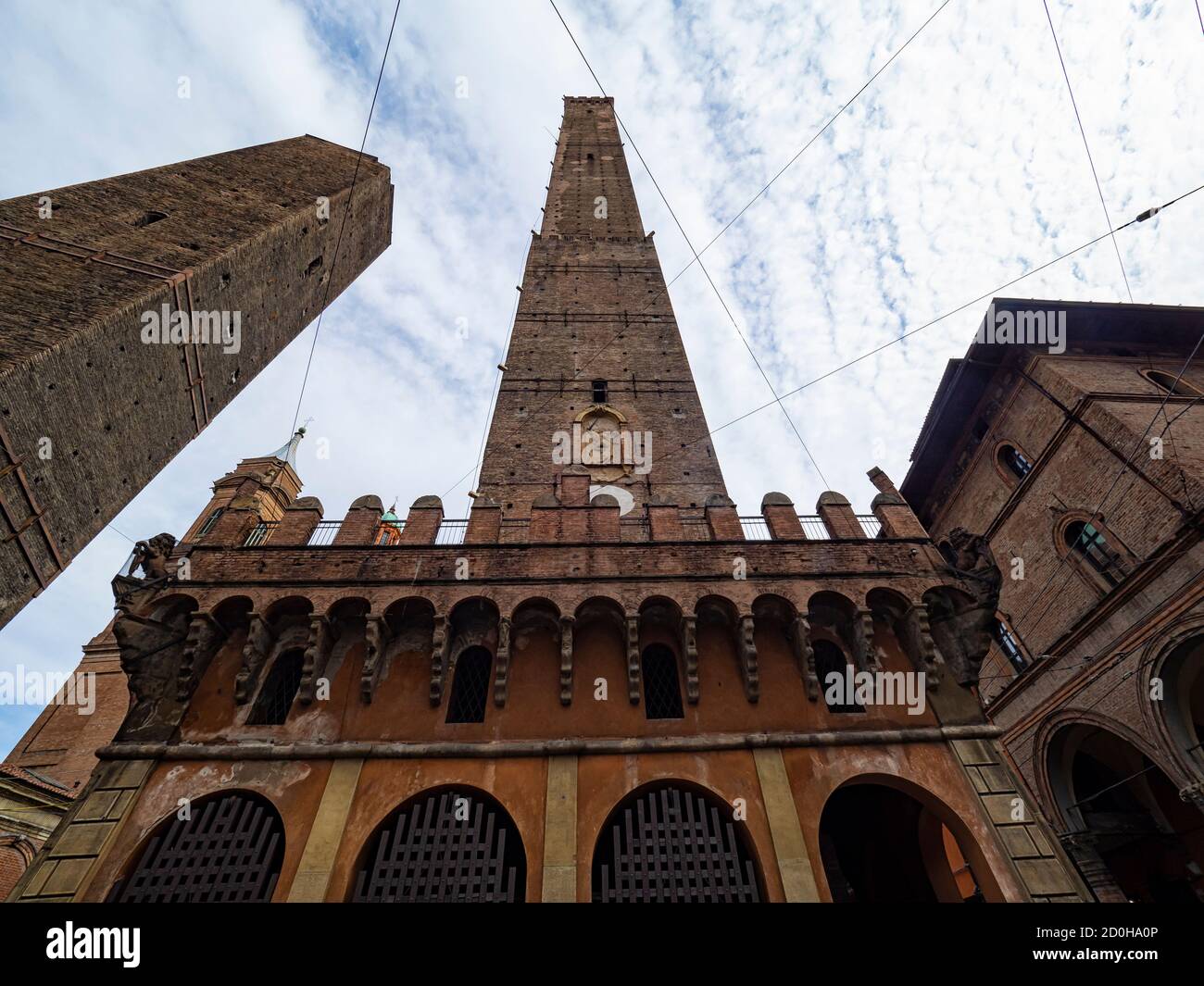 Asinelli tower in Bologna Stock Photo - Alamy