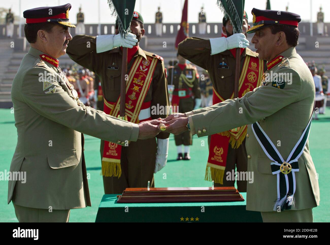Army officer baton hi-res stock photography and images - Alamy