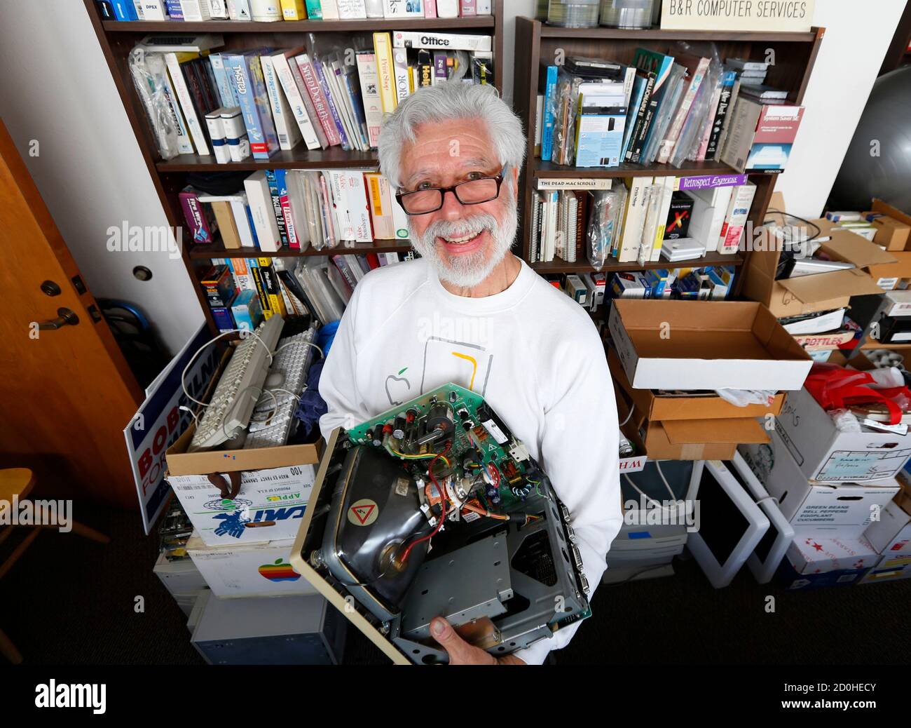 1984 Consumer Electronics High Resolution Stock Photography and Images ...