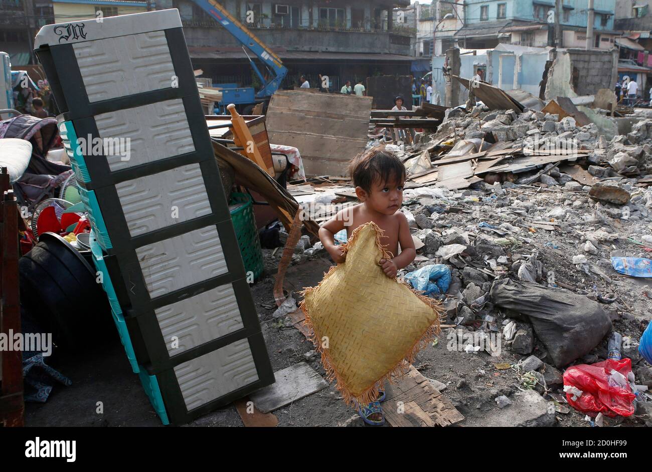 Manila shanty philippines poverty hi-res stock photography and images ...